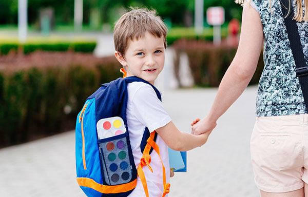 Packing for a Family Trip: Engaging Kids and Language Skills